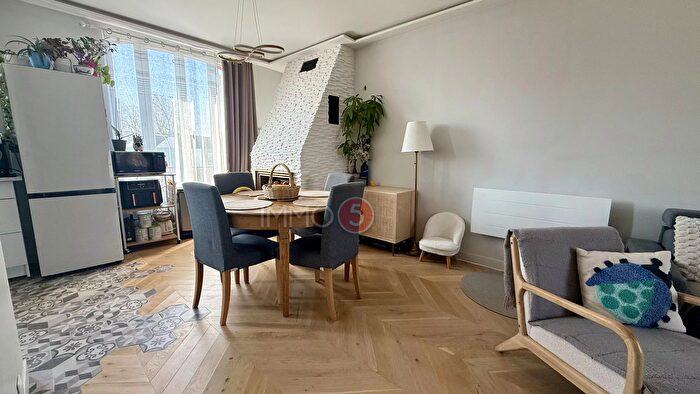 Appartement à vendre - Villemomble, Eglise - 4 pièces - 2 chambres