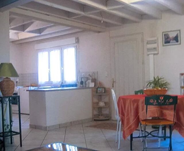 Saint-Pryvé-Saint-Mesmin : Maison 4 pièces à louer