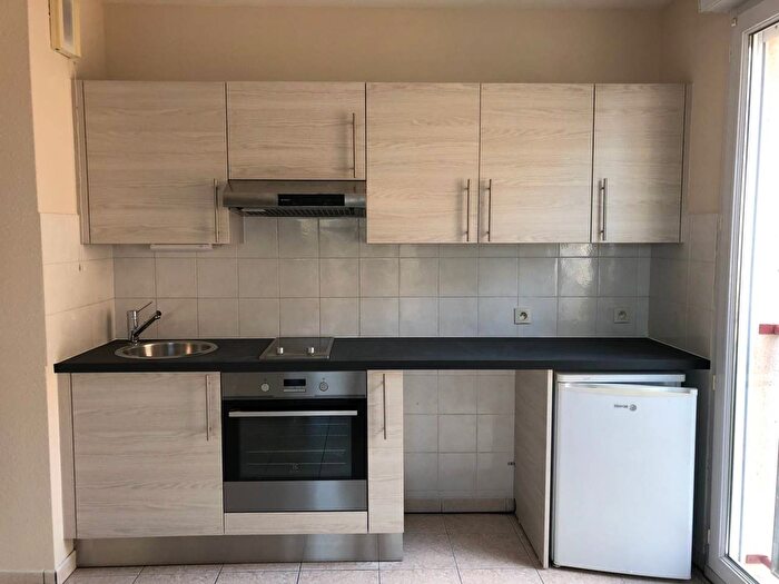 Appartement à louer - Malemort-sur-Corrèze - 2 pièces - 1 chambre