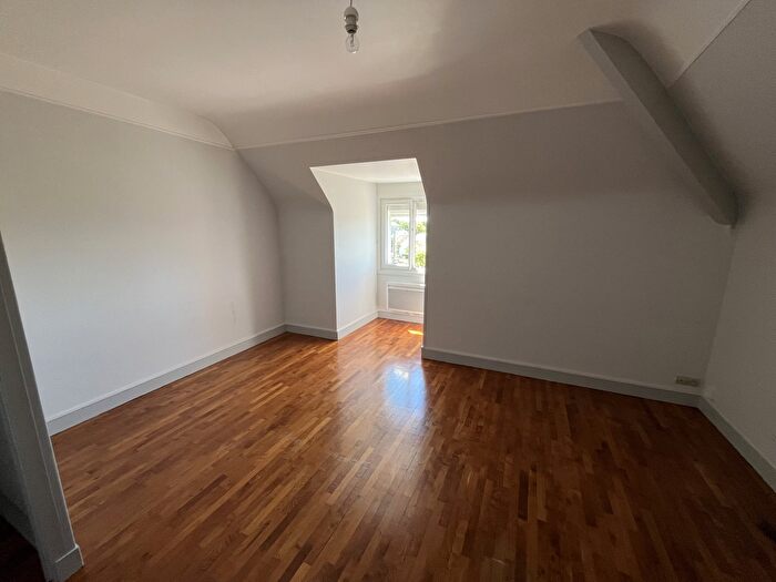 Coutances : Appartement 1 pièce à louer