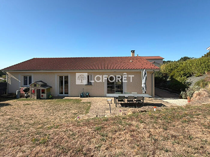 Maison 5 pièces à Chanoz-Châtenay, à vendre