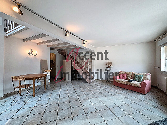 Appartement à vendre - Cavaillon, Centre-ville - 3 pièces - 2 chambres