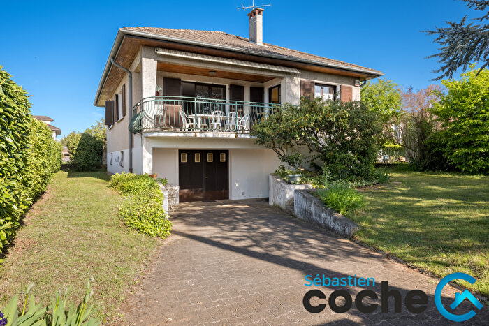 Maison à vendre - Meyzieu, Nord Ouest - 6 pièces - 4 chambres