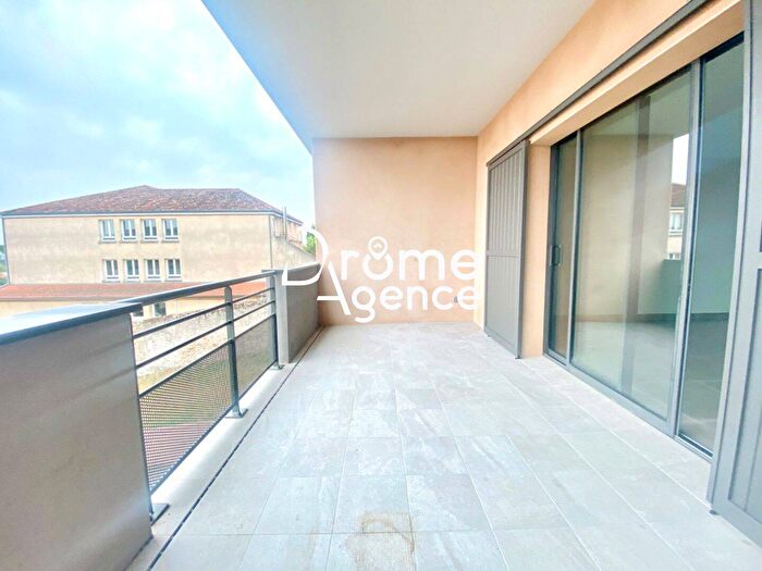 Tournon-sur-Rhône : Appartement 3 pièces à louer
