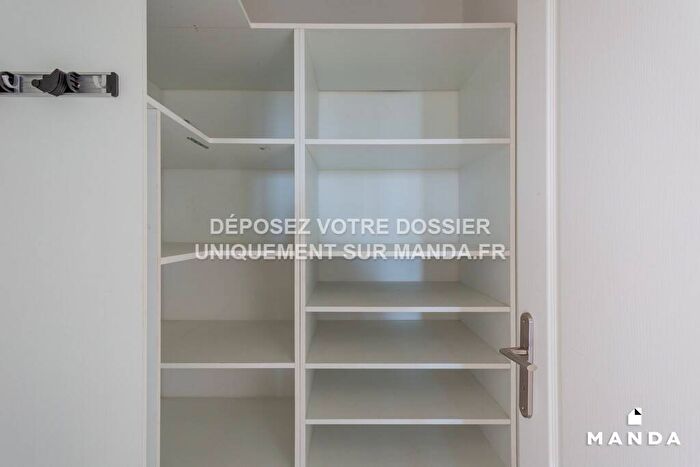 Appartement 5 pièces à Saint Mitre, Marseille 13ème arrondissement, à louer