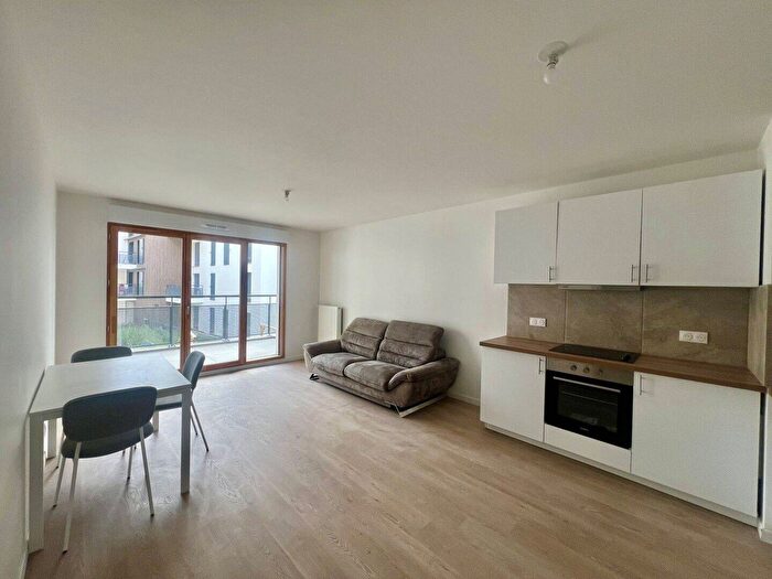 Varenne-Centre-Rive Charmante, Noisy-le-Grand - Appartement 2 pièces à louer
