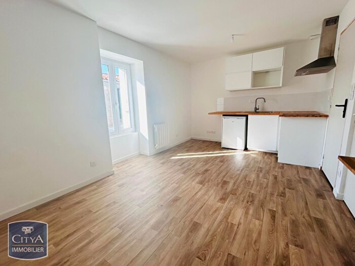 Appartement 1 pièce à Saint-Philbert-de-Grand-Lieu, à louer