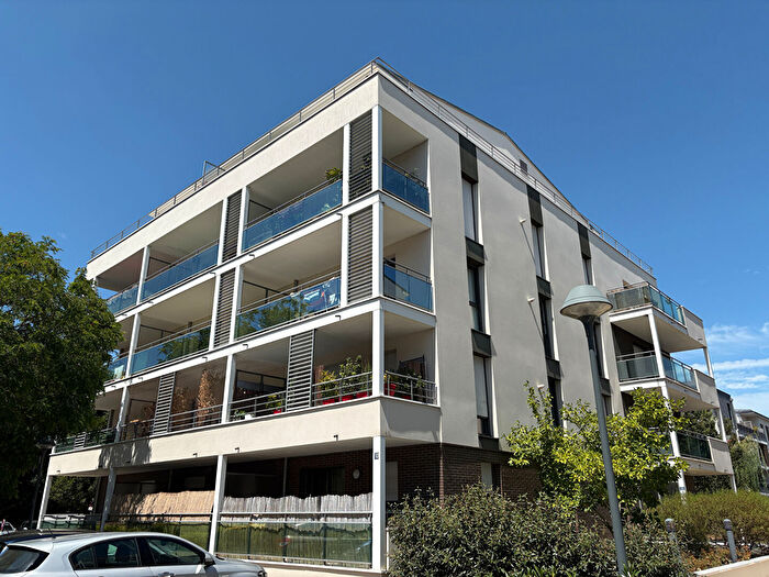 Cesson-Sévigné, Centre-ville, La Hublais, Beausoleil : Appartement 3 pièces à vendre