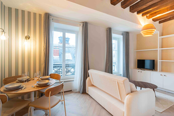 Appartement à louer - Paris e , Odéon, Mabillon - 2 pièces - 1 chambre