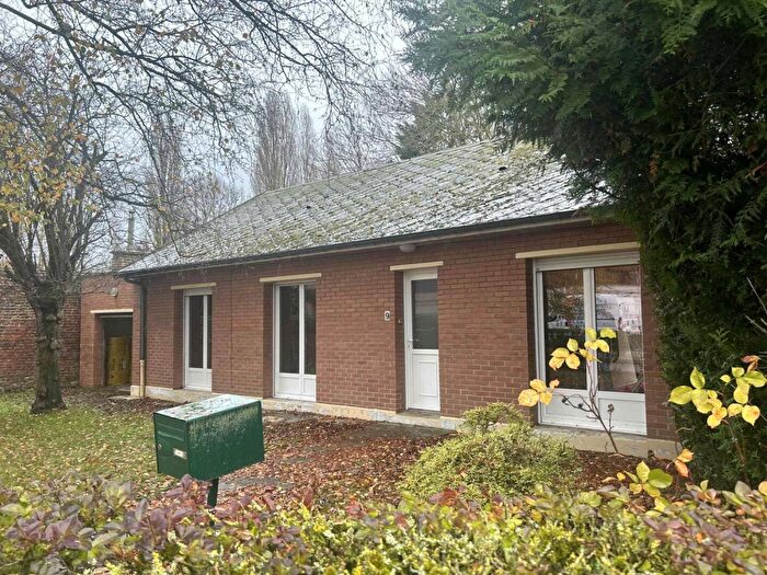 Maison à louer - Zone Industrielle de Cantimpré, Cambrai - 4 pièces - 2 chambres