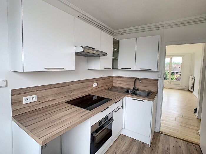 Clémenceau Calmette, Marcq-en-Bar ul : Appartement 3 pièces à louer
