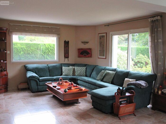 Maison 4 pièces à vendre à Montainville