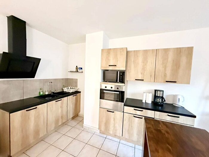 Allies-Clos dOr, Grenoble : Appartement 4 pièces à louer
