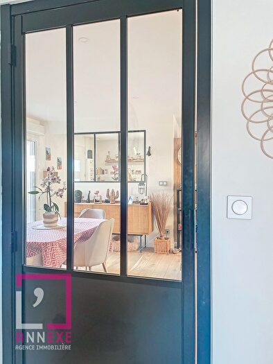 Maison à vendre - Fontaines-sur-Saône - 4 pièces - 3 chambres