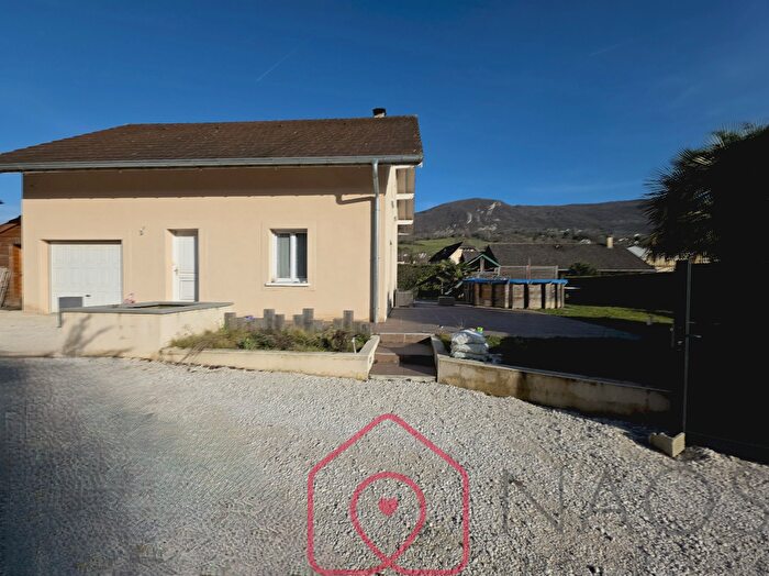 Maison à vendre - Seyssel - 5 pièces - 3 chambres