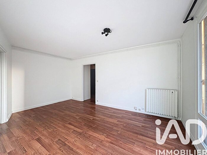 Appartement à louer - G Appert, Villeneuve-la-Garenne - 3 pièces - 1 chambre