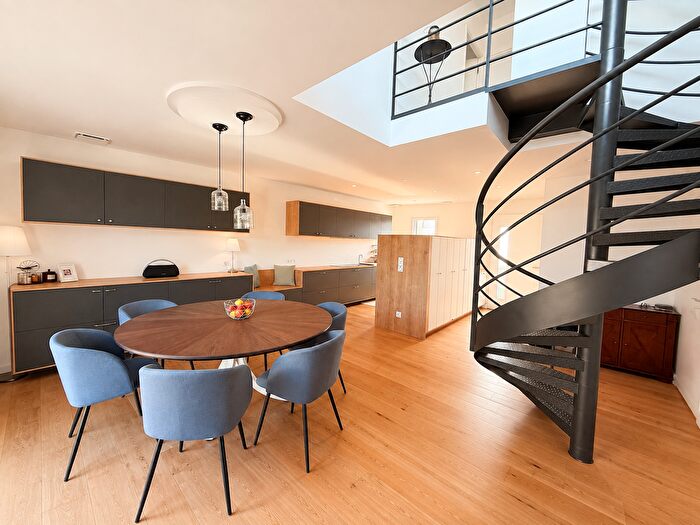 Maison 5 pièces à vendre à Saint-Pryvé-Saint-Mesmin
