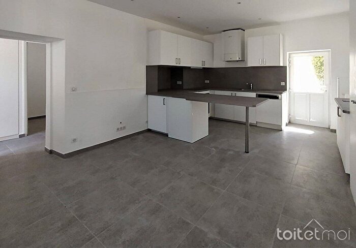 Coteau Sud, Chevreuse : Maison 3 pièces à louer