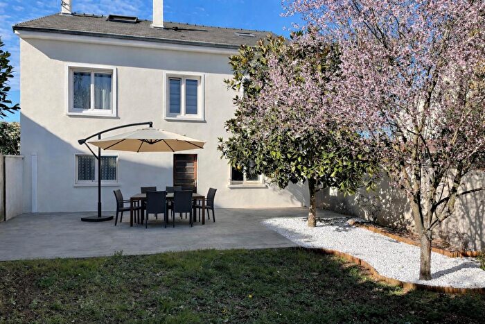 Maison à vendre - Brunoy, Centre-ville - 6 pièces - 4 chambres