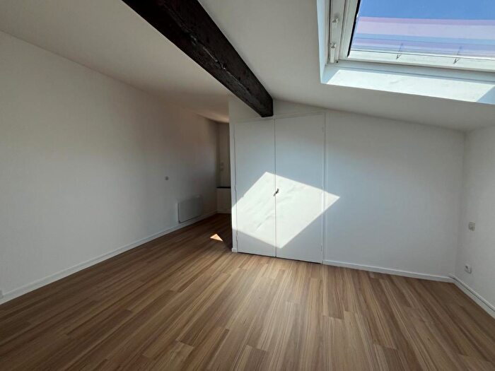 Appartement à louer - Bordeaux, Victoire, Sainte-Eulalie - 1 pièce