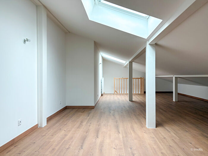 Appartement à vendre - Saint-Pierre-en-Faucigny - 4 pièces - 3 chambres