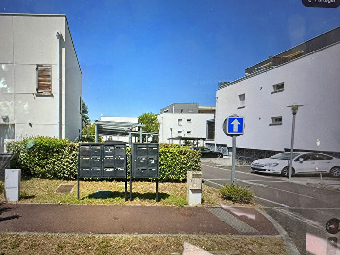 Maison à vendre - Eysines, Le Bourg - 3 pièces - 2 chambres