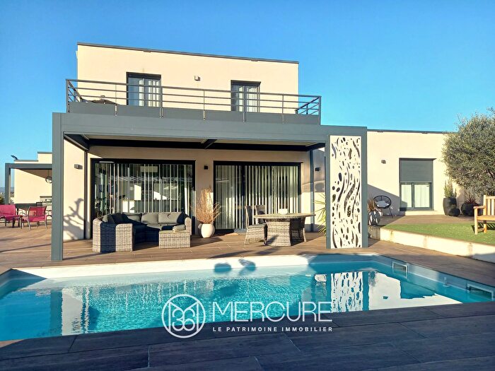 Maison à vendre - Beausemblant - 6 pièces - 4 chambres