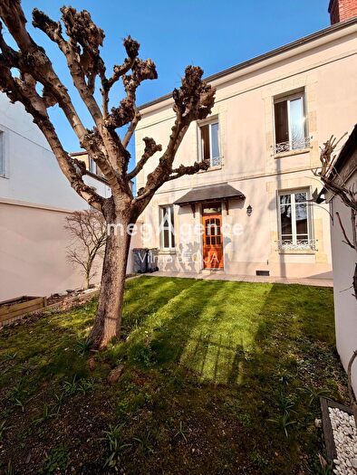 Maison à vendre - Sens, LAmande - 7 pièces - 4 chambres