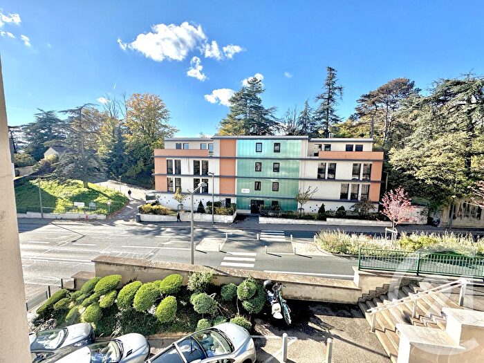 Appartement à vendre - Oullins, Bussière, Cadière - 5 pièces - 4 chambres