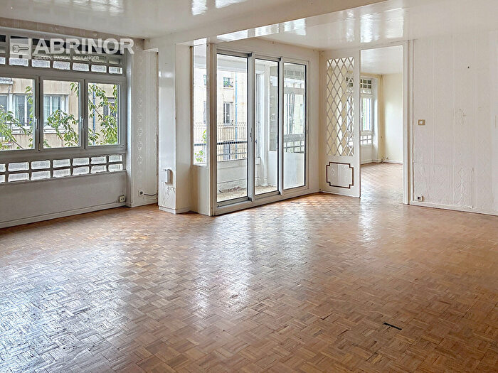 Appartement 5 pièces à vendre à Valenciennes, Quesnoy, Delsaux, Musée, Cannoniers, Gare