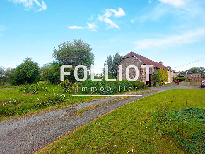 Maison à vendre - Saint-Martin-dAubigny - 6 pièces - 4 chambres