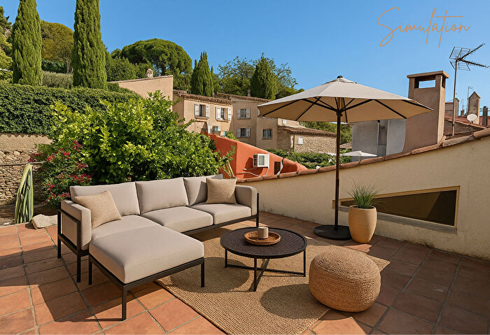 Maison à vendre - Cogolin, Centre-ville, Subeiran, Pas de Grimaud - 4 pièces - 2 chambres