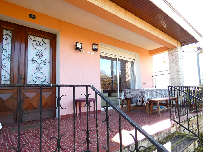 Maison à vendre - Boulazac - 5 pièces - 4 chambres