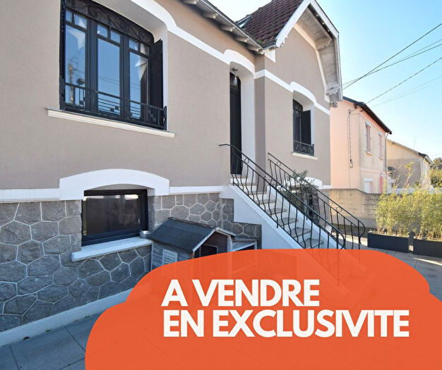 Maison à vendre - La Montagne - 5 pièces - 3 chambres