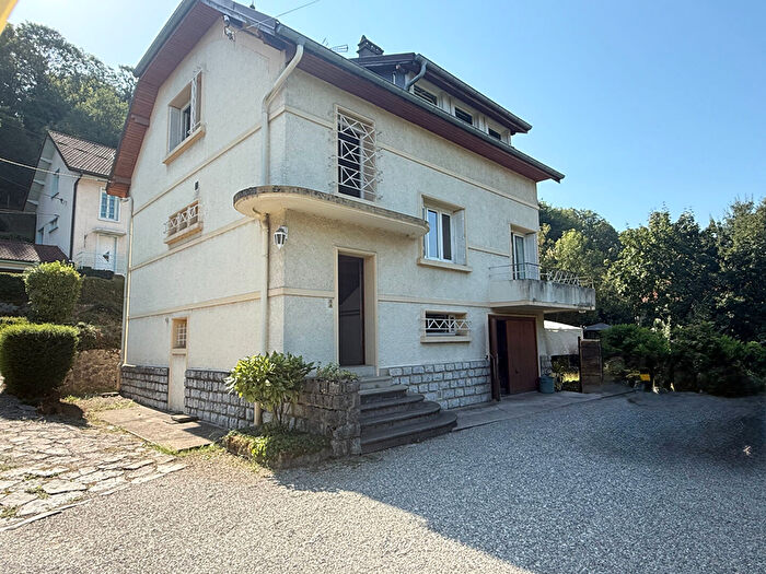Aix-les-Bains, Est : Maison 5 pièces à vendre