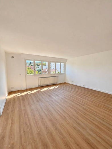 Maison 4 pièces à louer à Le Centre, Meudon