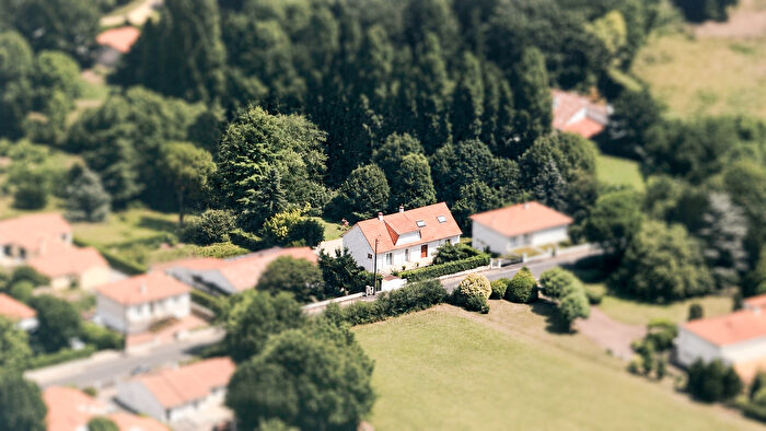 Maison 7 pièces à vendre - Échiré