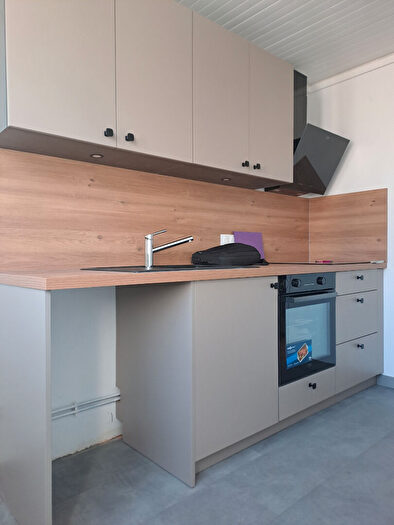 Appartement à louer - Besançon, Saint-Claude, Torcols, Chailluz - 3 pièces - 2 chambres