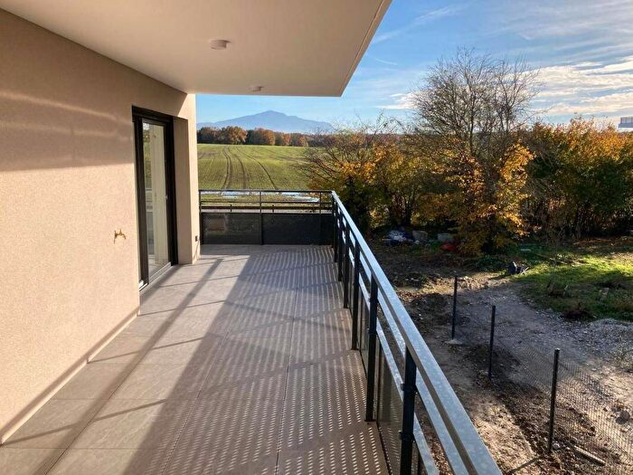 Appartement à louer - Messery - 4 pièces - 3 chambres