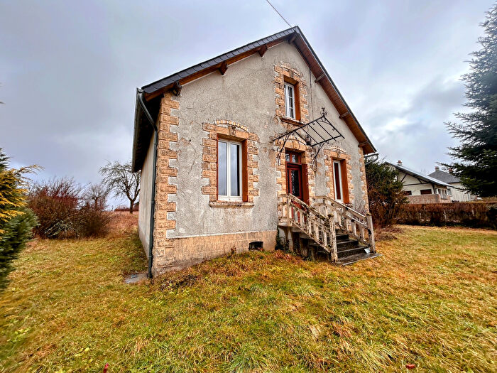 Maison à vendre - Merlines - 4 pièces - 3 chambres