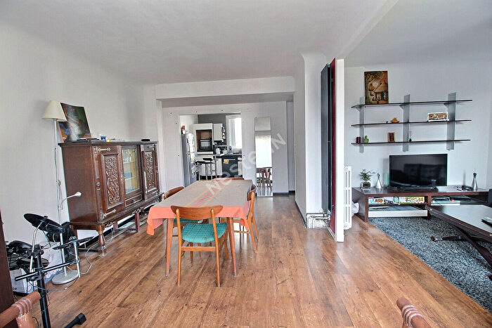 Appartement à vendre - Montreuil, Centre-ville - 4 pièces - 2 chambres