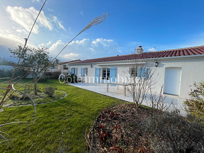 Maison à vendre - Saint-Mars-de-Coutais - 6 pièces - 4 chambres