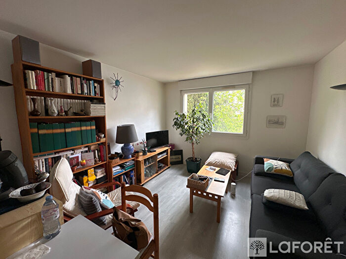 Appartement 2 pièces à vendre à Gif-sur-Yvette, Chevry