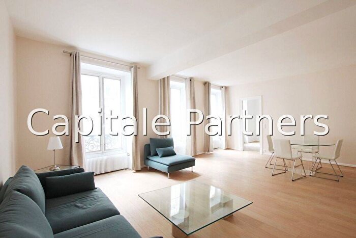 Elysées-Madeleine, Paris 8ème arrondissement : Appartement 4 pièces à louer