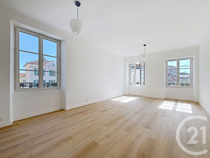 Appartement 2 pièces à louer à Nanterre, Centre-ville