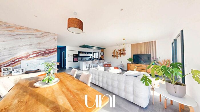 Maison à vendre - Tilly-sur-Seulles - 5 pièces - 3 chambres