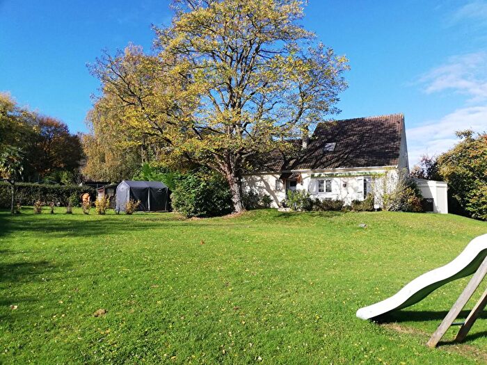 Maison 7 pièces à vendre - La Celle-les-Bordes