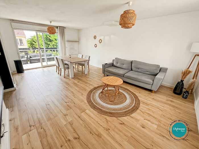 Corbeil-Essonnes, Moulin Galant : Maison 4 pièces à vendre
