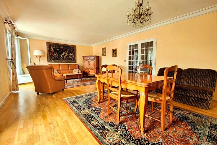 Appartement à vendre - Tours, Lakanal, Strasbourg - 4 pièces - 2 chambres