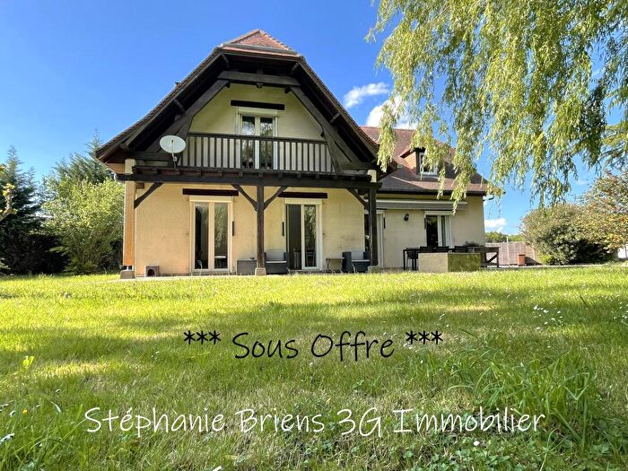 Maison à vendre - Buros - 5 pièces - 4 chambres
